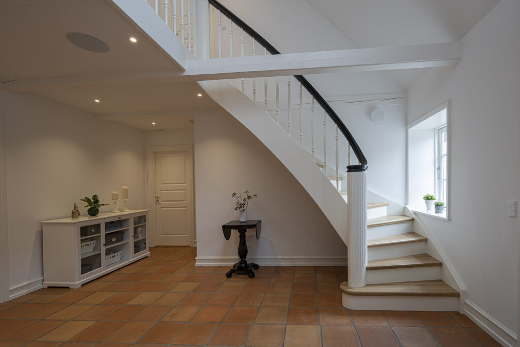 Specialtrappe - T92 – WOOD STEP